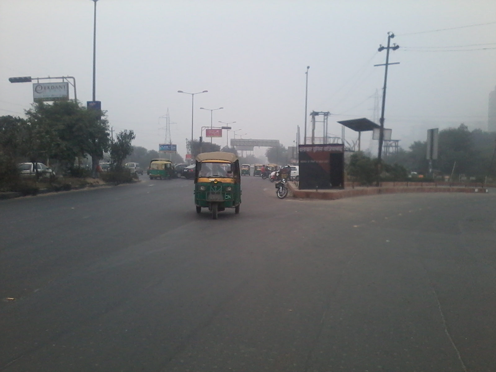 Lack of snowfall keeps severe winter in Delhi, north India at bay ...