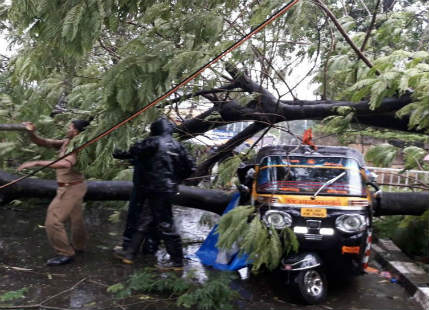 Cyclone Ockhi 2017: Latest news and updates on first cyclonic storm of ...