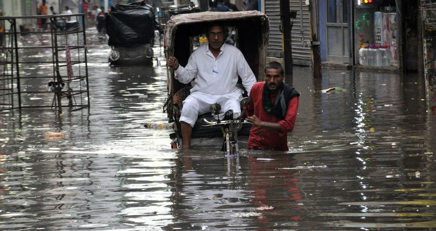 Floods in Jharkhand: Heavy rains lash Ranchi, Jamshedpur, flooding rains to continue in parts of ...