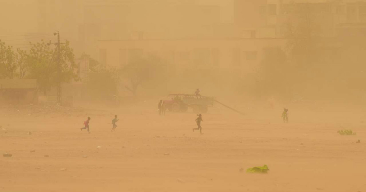 Dust Storm in Jaipur : Latest news and update on Dust Storm in Jaipur