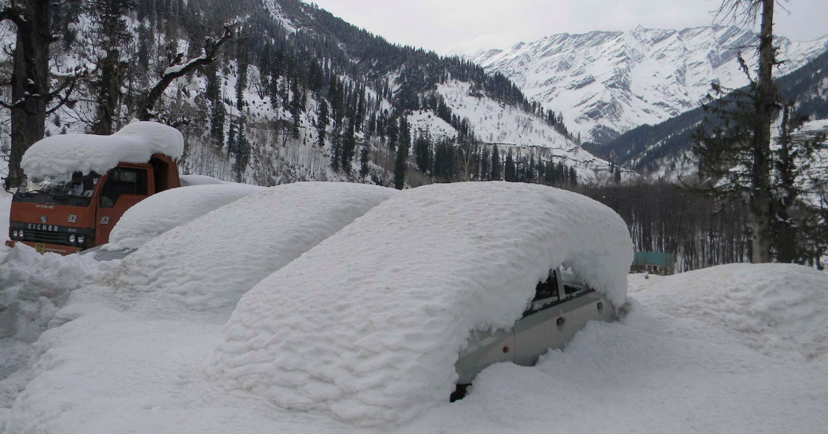 Snowfall in Pahalgam : Latest news and update on Snowfall in Pahalgam
